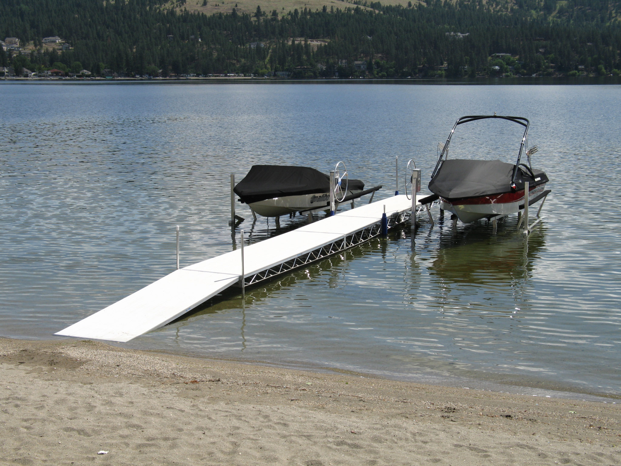 Photos – Docks & Lifts – Boone Docks Marine – Siren, WI